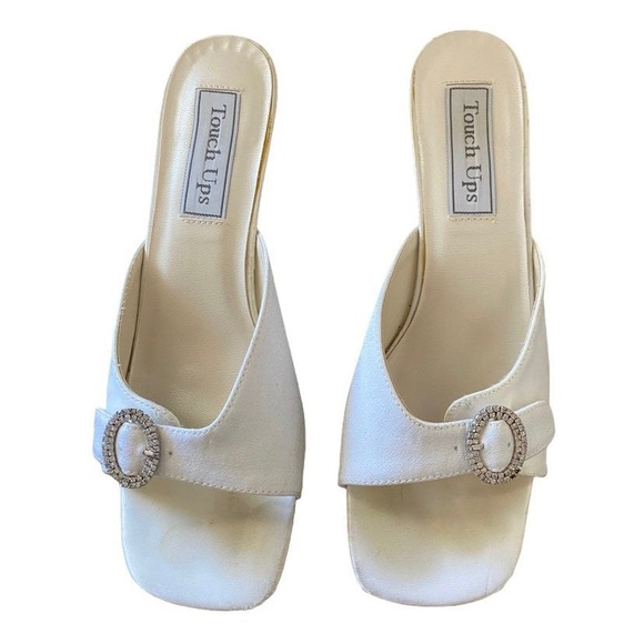Touch Ups | Shoes | Ivory Touch Ups Wedding Shoes 6m Buckle And ...